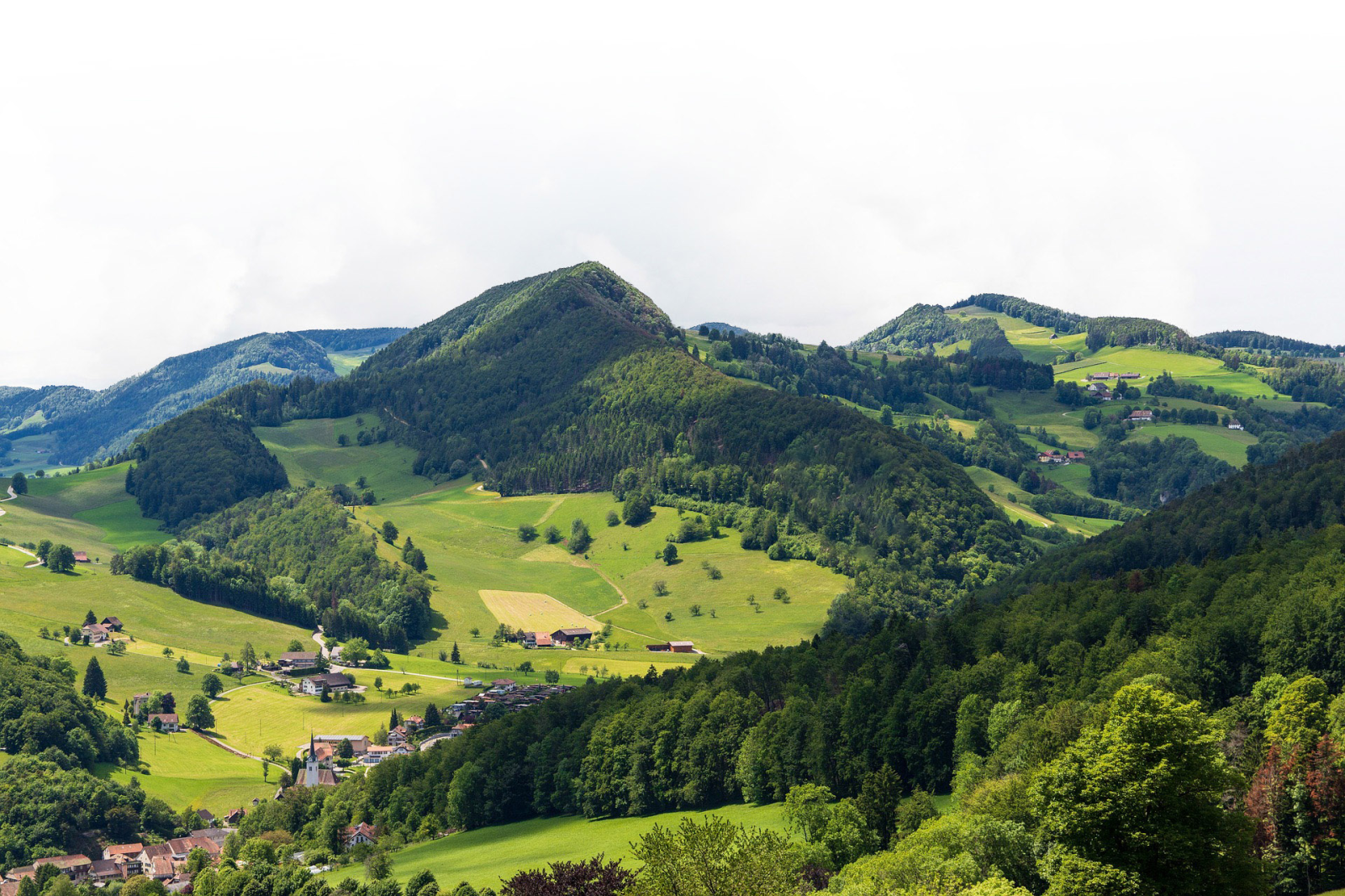 Sissach und Tenniken lehnen Naturpark Baselbiet ab - Radio Basilisk