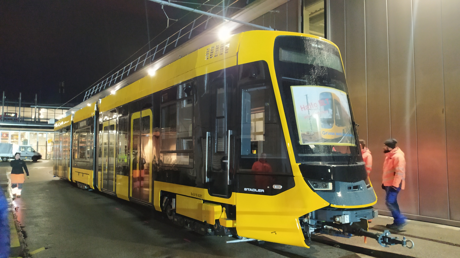 TINA - Das neue Tram der BLT - Radio Basilisk