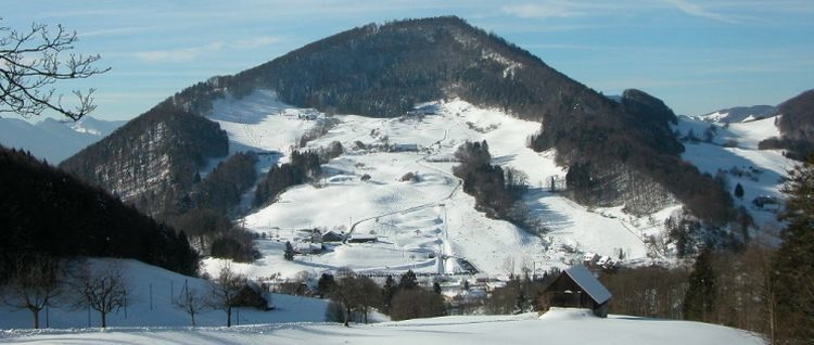 Ende einer Ära: Peter Hammer gibt Skilift Langenbruck ab - Radio Basilisk
