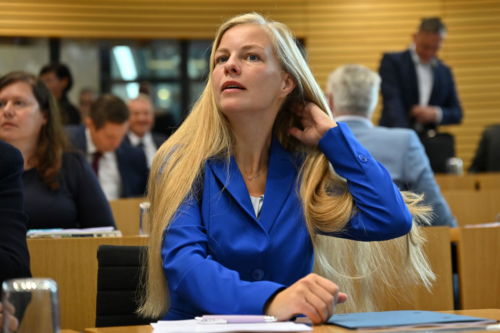Landtag setzt Enquete-Kommission zur Corona-Pandemie ein - ANTENNE ... Landtag setzt Enquete-Kommission zur Corona-Pandemie ein - ANTENNE ...